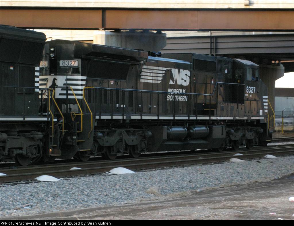 NS GE C40-8W 8327